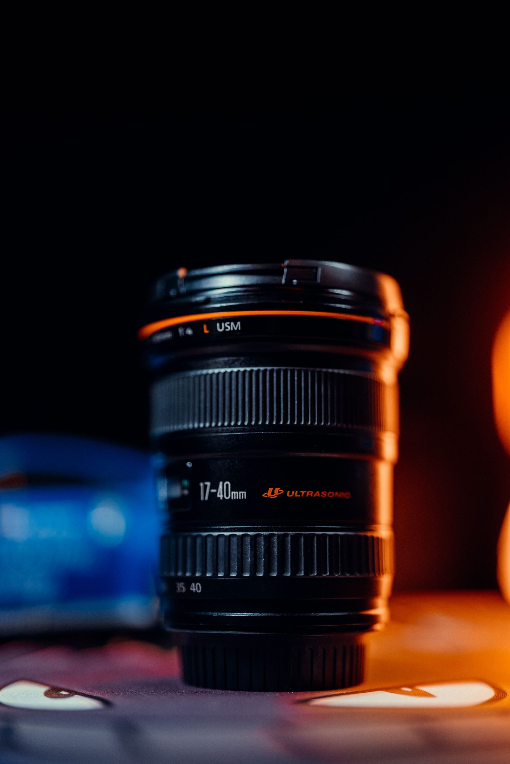 Canon EF 17-40mm f/4L USM - Rabbit Nation
